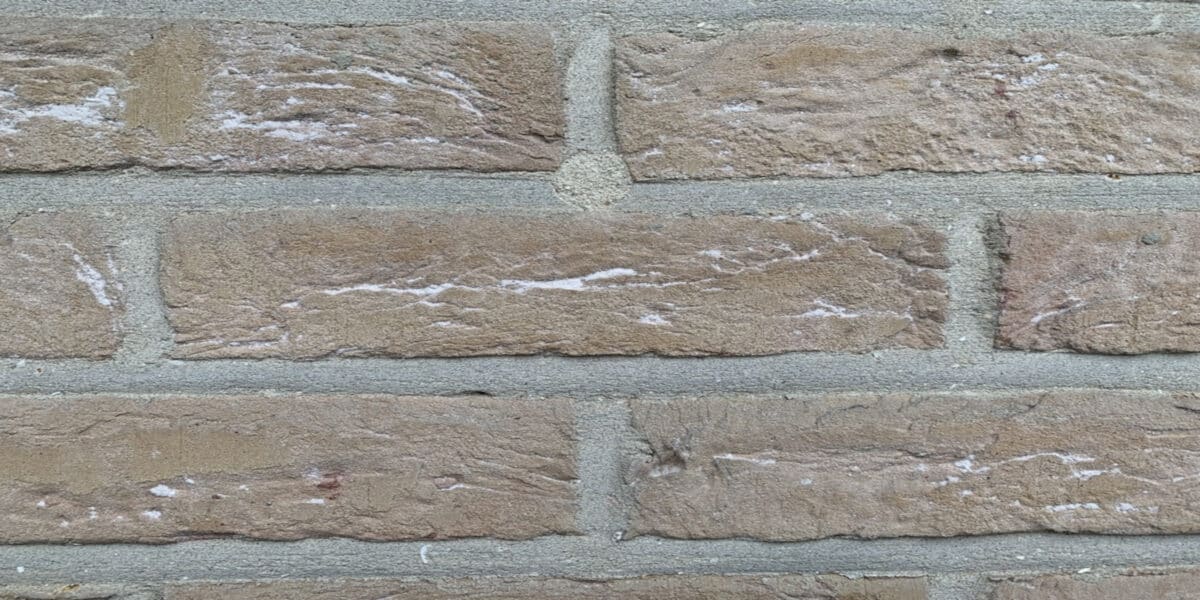 Isolation des murs creux : avantages et prix [+ Méthode]